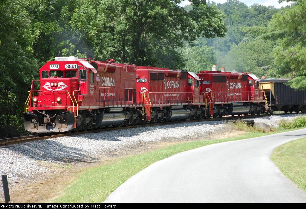 Great looking RJC road power heads towards Cresson.